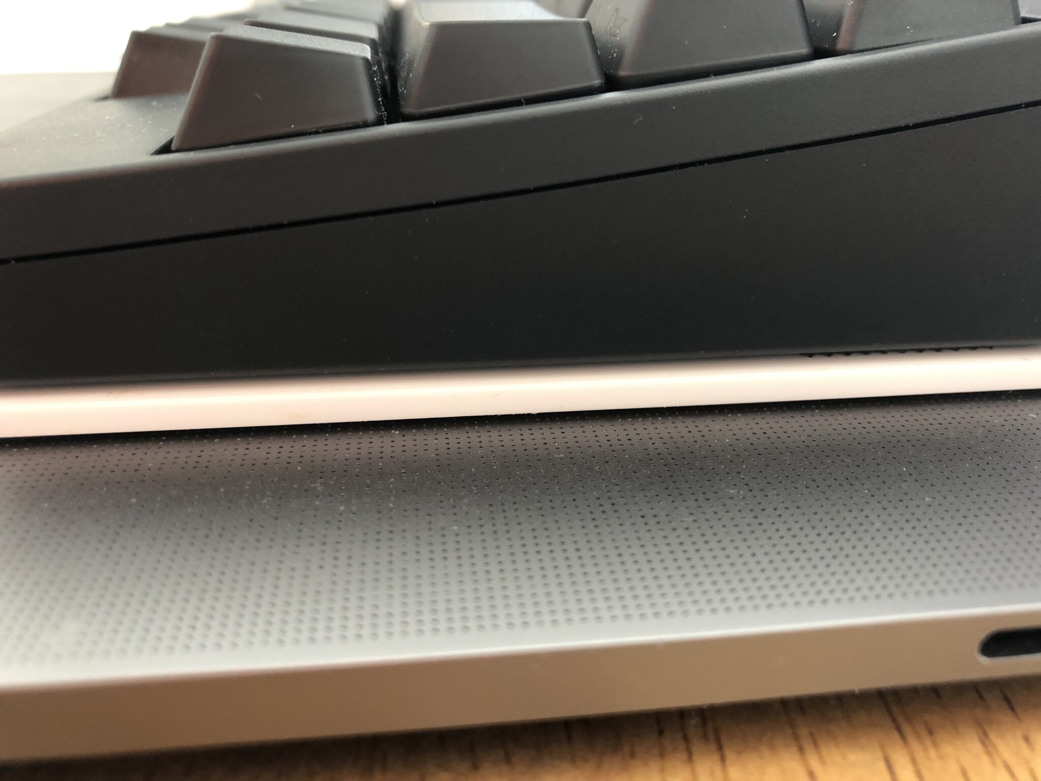 【HHKB】バード電子『キーボードブリッジ』を使って尊師スタイルに